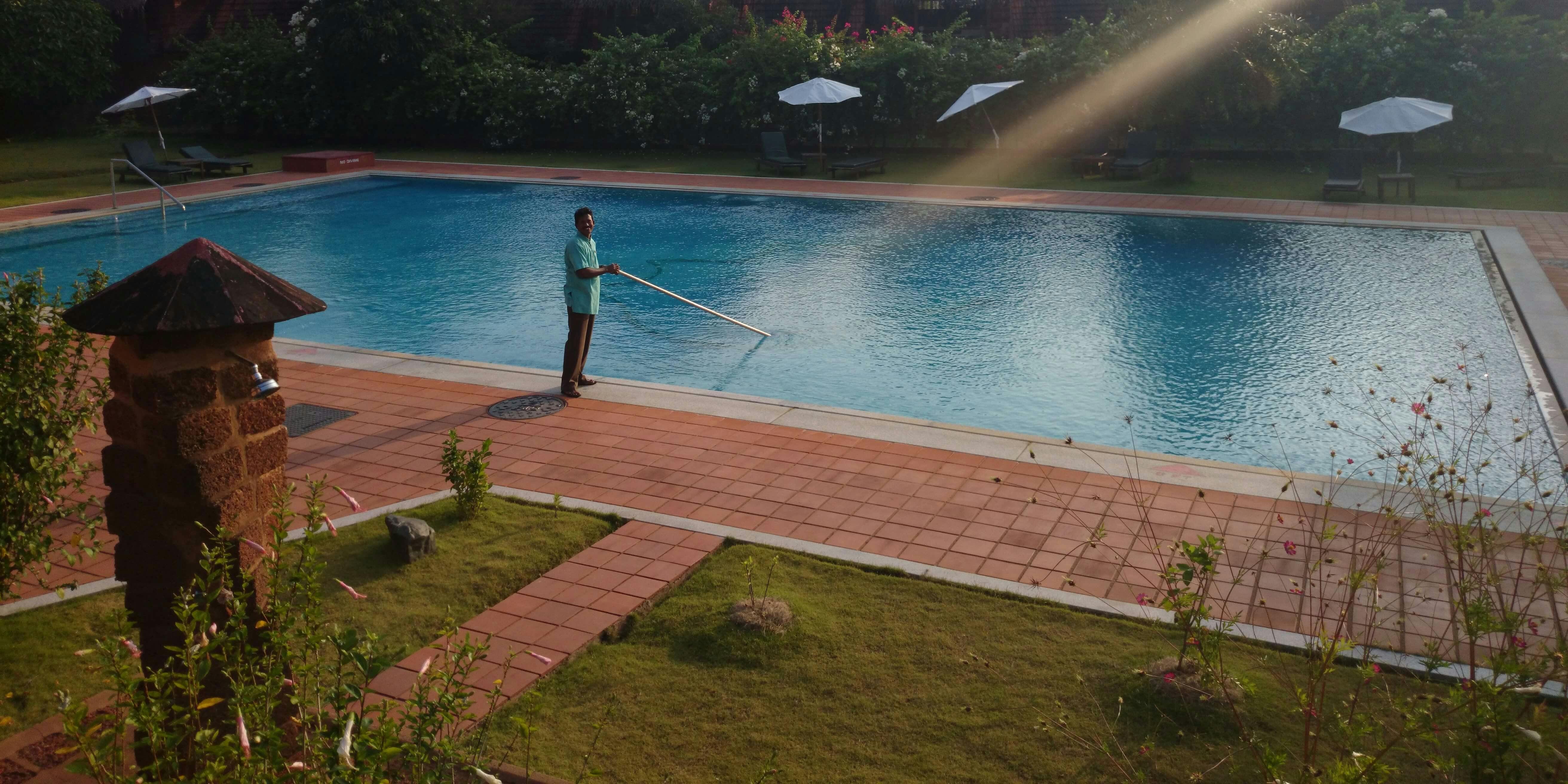 Pool Cleaner Business Names + Free Logos