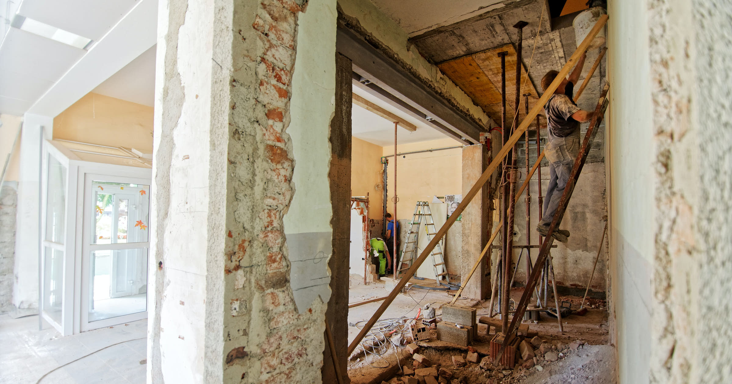 Remodeling Business Names + Free Logos